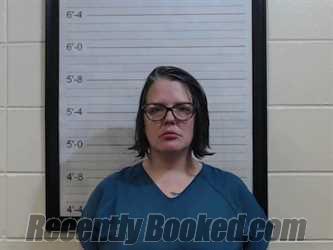 Recent Booking / Mugshot for JENNIFER RUTH HARRIS in Coffee County, Alabama