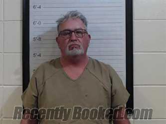 Recent Booking / Mugshot for VICTOR W. DAVIS in Coffee County, Alabama