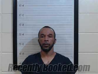 Recent Booking / Mugshot for AARON SHIRLEY in Coffee County, Alabama