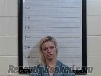 Recent Booking / Mugshot for KAYLA LYNN ABBOTT in Coffee County, Alabama