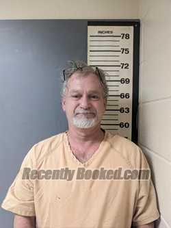 Recent Booking / Mugshot for DERRICK WAYNE MOSS in Covington County ...