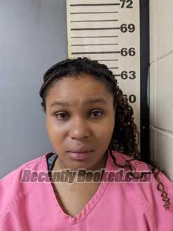 Recent Booking / Mugshot for KIONA LASHELLE PERRY in Covington County ...