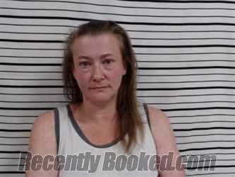 Recent Booking / Mugshot for NICOLE ARMOUR in Dale County, Alabama