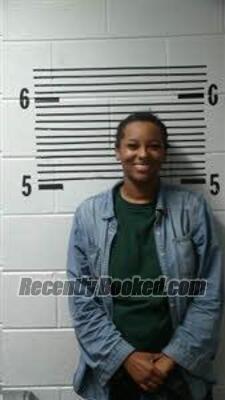 Recent Booking / Mugshot for KEYONA LAWSON in Elmore County, Alabama