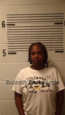 Recent Booking / Mugshot for NATOYA HORTON in Elmore County, Alabama