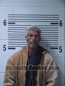 Recent Booking / Mugshot for CARL THOMAS in Elmore County, Alabama