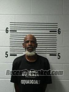 Recent Booking / Mugshot for STEVEN SIMPSON in Elmore County, Alabama