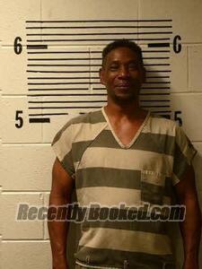 Recent Booking / Mugshot for GEORGE JONES JR in Elmore County, Alabama