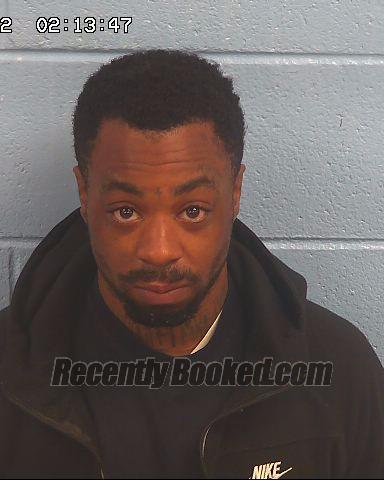Recent Booking / Mugshot for JAWAN MIKELL TAYLOR in Etowah County, Alabama