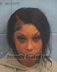 Recent Booking / Mugshot for TIERRA THOMAS in Etowah County, Alabama