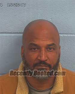 Recent Booking / Mugshot for REGINALD LASHAWN COX in Etowah County, Alabama