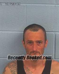 Recent Booking / Mugshot for JOEY DEAN MULLINS in Etowah County, Alabama