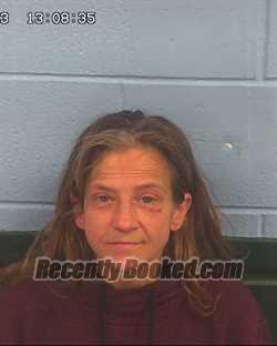 Recent Booking / Mugshot for MINNIE ELIZABETH PHIPPS in Etowah County ...