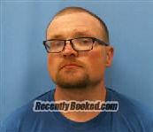 Recent Booking / Mugshot for JONATHAN TYLER GARRETT in Franklin County ...