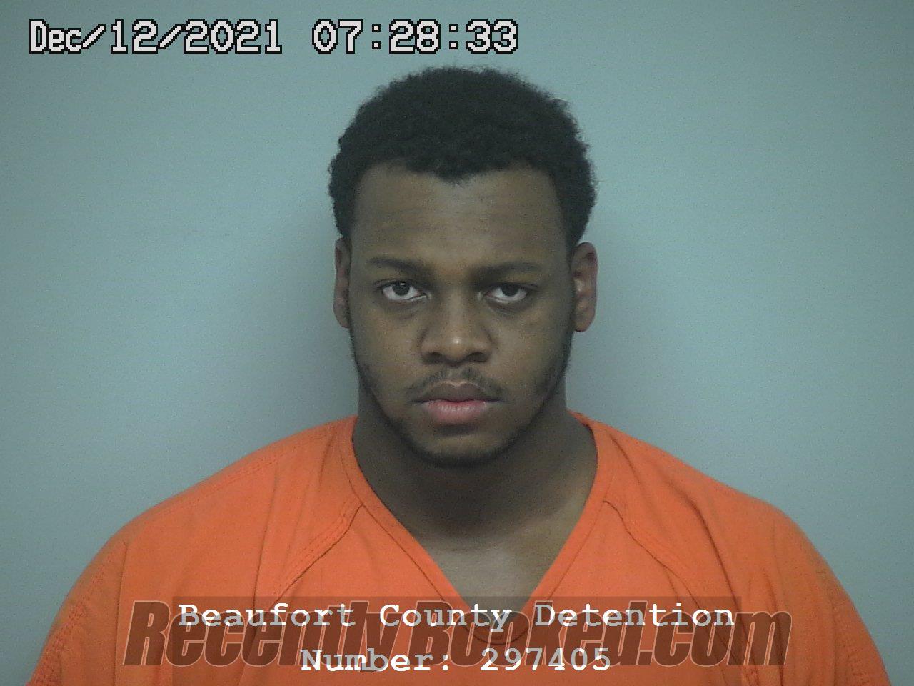 Recent Booking / Mugshot for DEVIN MARCEL DARDEN in Beaufort County ...