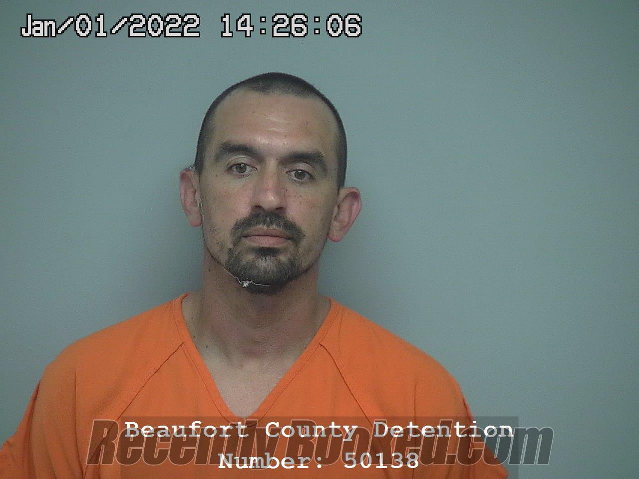 Recent Booking / Mugshot for ERIC LEE PETERS in Beaufort County, South ...