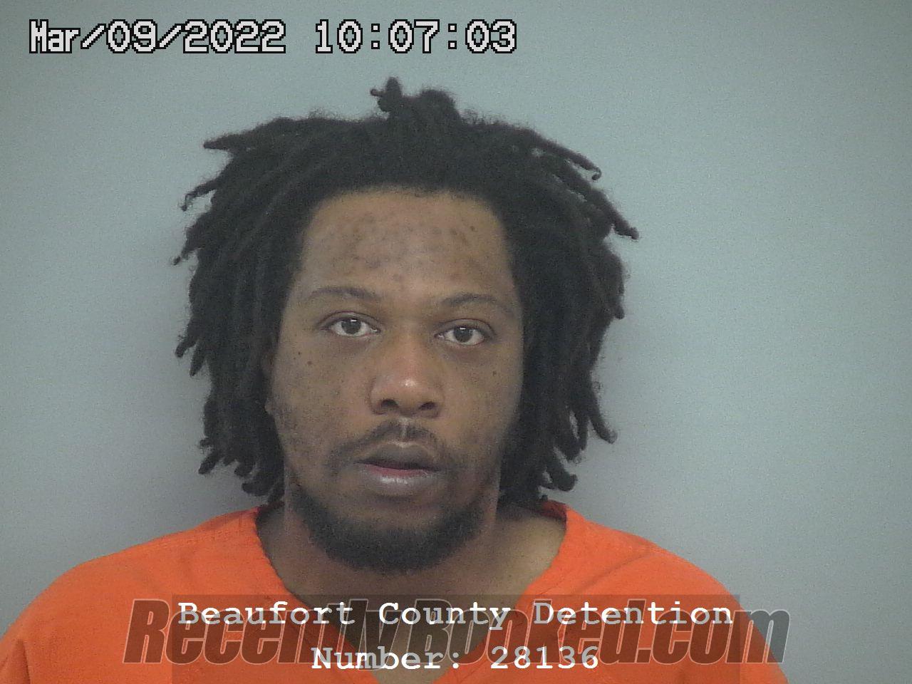 Recent Booking / Mugshot for CHRISTOPHER GARRETT BENJAMIN in Beaufort ...