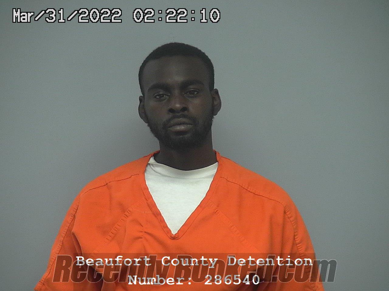 Recent Booking / Mugshot for ERIC MALIK DARIEN in Beaufort County ...