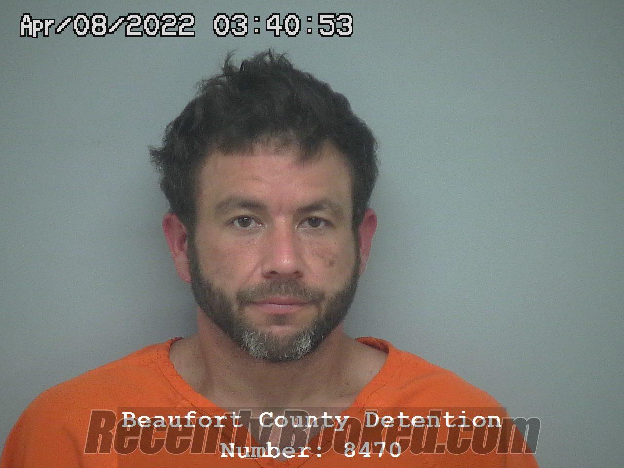 Recent Booking / Mugshot for ROBERT ALFRED MALLONEE in Beaufort County ...