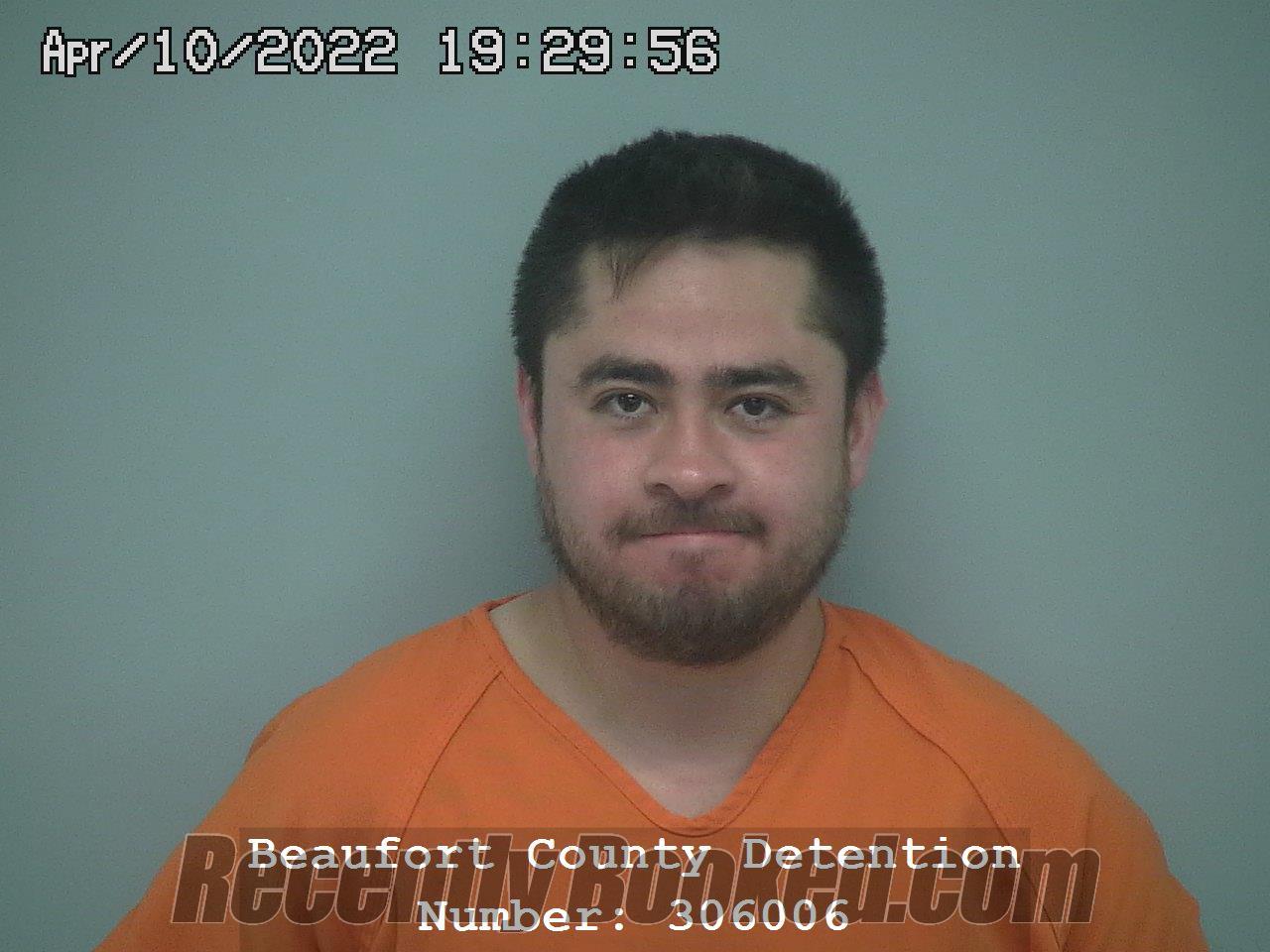Recent Booking / Mugshot for RENE CASTRO-GOMEZ in Beaufort County ...