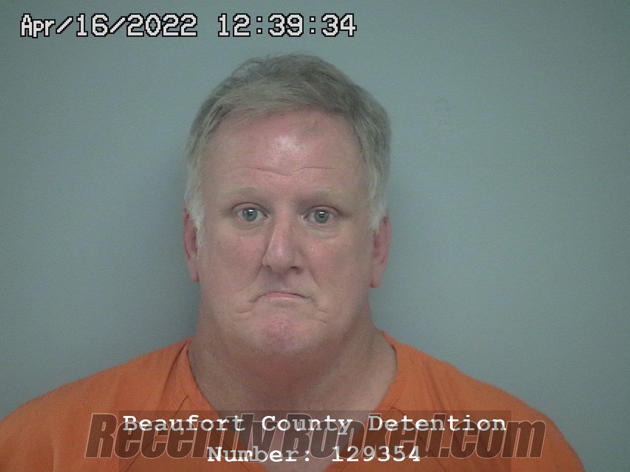 Recent Booking / Mugshot for WILLARD LEE MENNING in Beaufort County ...