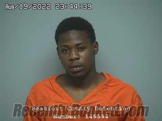 Recent Booking / Mugshot for DARRIUS JAMAL JENKINS in Beaufort County ...