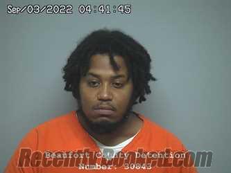 Recent Booking / Mugshot for BRANDON THOMAS WARREN in Beaufort County ...