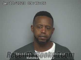 Recent Booking / Mugshot for NICHOLAS LASHAWN WORTHY in Beaufort County ...