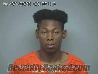 Recent Booking / Mugshot for CAMERON JARRELL HARRIS JONES in Beaufort ...