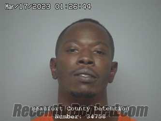 Recent Booking / Mugshot for MARQUIS LENARD GREEN in Beaufort County ...
