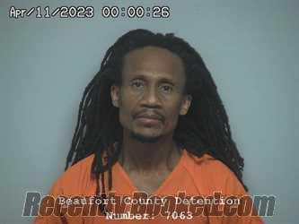 Recent Booking / Mugshot for MCCARL CASEY SIMMONS in Beaufort County ...