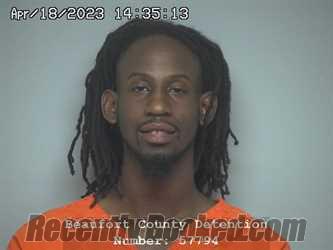 Recent Booking / Mugshot for DANIEL LIVINGSTON WRIGHT in Beaufort ...