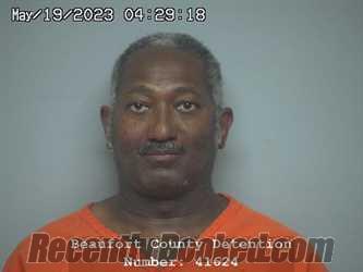 Recent Booking / Mugshot for MARCUS ANTHONY WRENN in Beaufort County ...