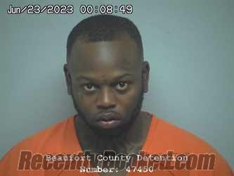 Recent Booking / Mugshot for RASHAD ANTOINE PERRY in Beaufort County ...