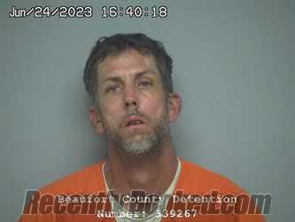Recent Booking / Mugshot for ROBERT CHRISTOPHER SLOSS in Beaufort ...