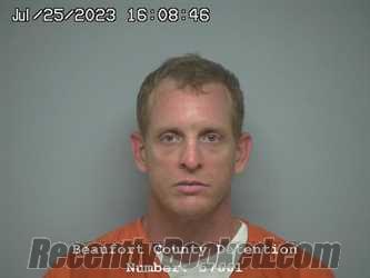 Recent Booking / Mugshot for DUSTIN COTY SUTTON in Beaufort County ...
