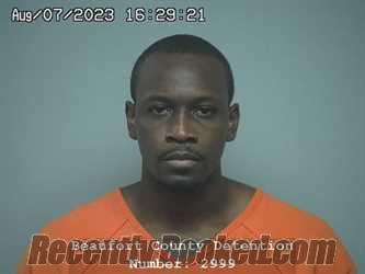 Recent Booking / Mugshot for CYRUS SHAUN STEVENS in Beaufort County ...
