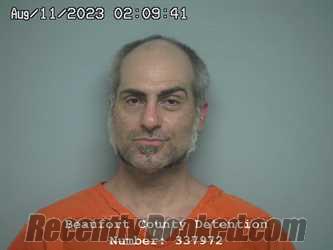 Recent Booking / Mugshot for SEAN MICHAEL GOSSARD in Beaufort County ...