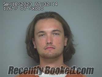Recent Booking / Mugshot for ADAM MICHAEL MEEKS in Beaufort County ...