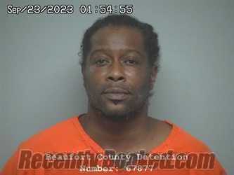 Recent Booking / Mugshot for ANTOINE ORLANDO SINGLETON in Beaufort ...
