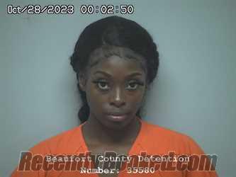 Recent Booking / Mugshot for DESTINY SHUNTAYE ALEXANDER in Beaufort ...