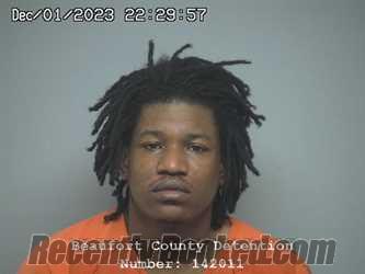 Recent Booking / Mugshot for DENZEL ANTON WEBB in Beaufort County ...