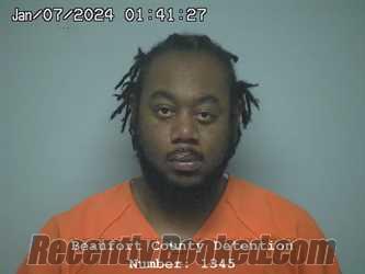 Recent Booking / Mugshot for DEVAUGHN MARK CLARKE in Beaufort County ...