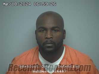 Recent Booking / Mugshot for BENJAMIN KEITH TOOMER in Beaufort County ...