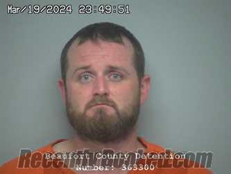 Recent Booking / Mugshot for CODY JARRETT SCHULTZ in Beaufort County ...