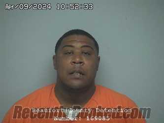Recent Booking / Mugshot for BRIAN LAMAR JOHNSON in Beaufort County ...