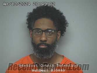 Recent Booking / Mugshot for ROGER ERIC FAISON in Beaufort County ...