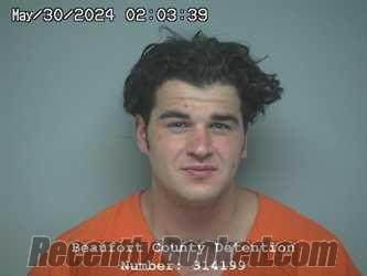 Recent Booking / Mugshot for NOAH CALEB GERGLE in Beaufort County ...