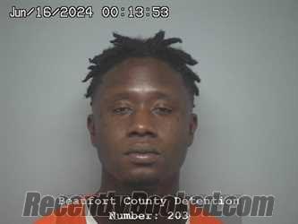 Recent Booking / Mugshot for XAVIER KENDRELL RIVERS in Beaufort County ...