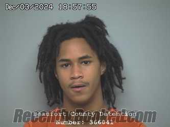Recent Booking / Mugshot for DANIEL CARLTON ROSS in Beaufort County ...